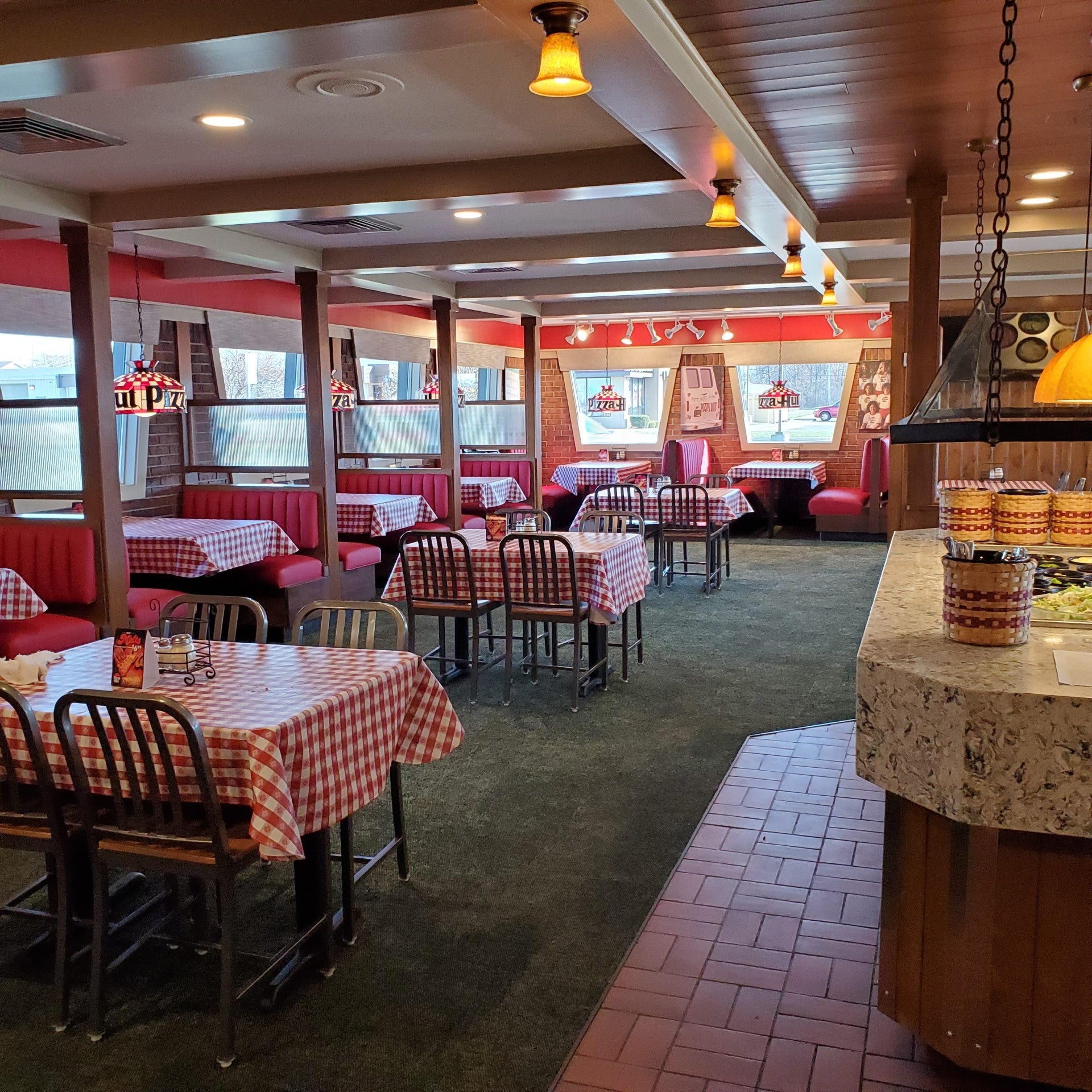 Vinyl Table Covers – Americo Vinyl & Fabric